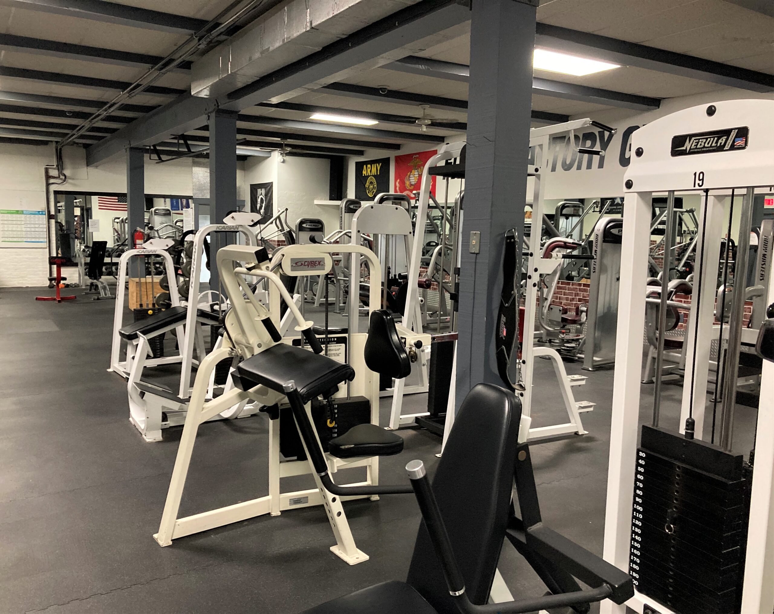 Gym Equipment – Versailles Fitness Center
